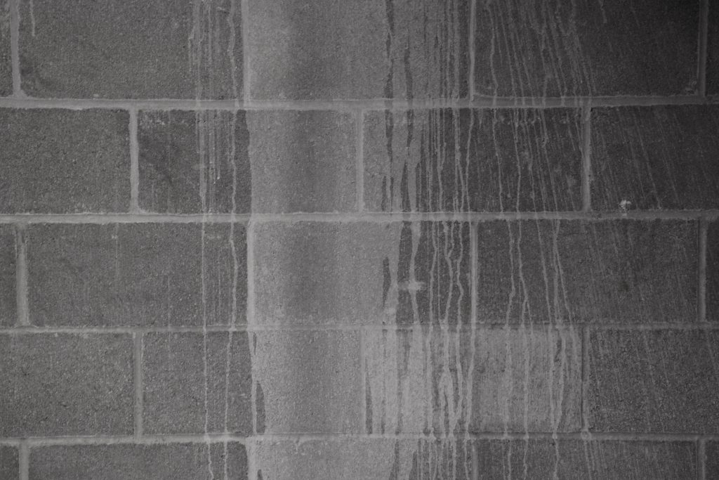 brick texture grey spill liquid grunge wall stock photo - Texture X