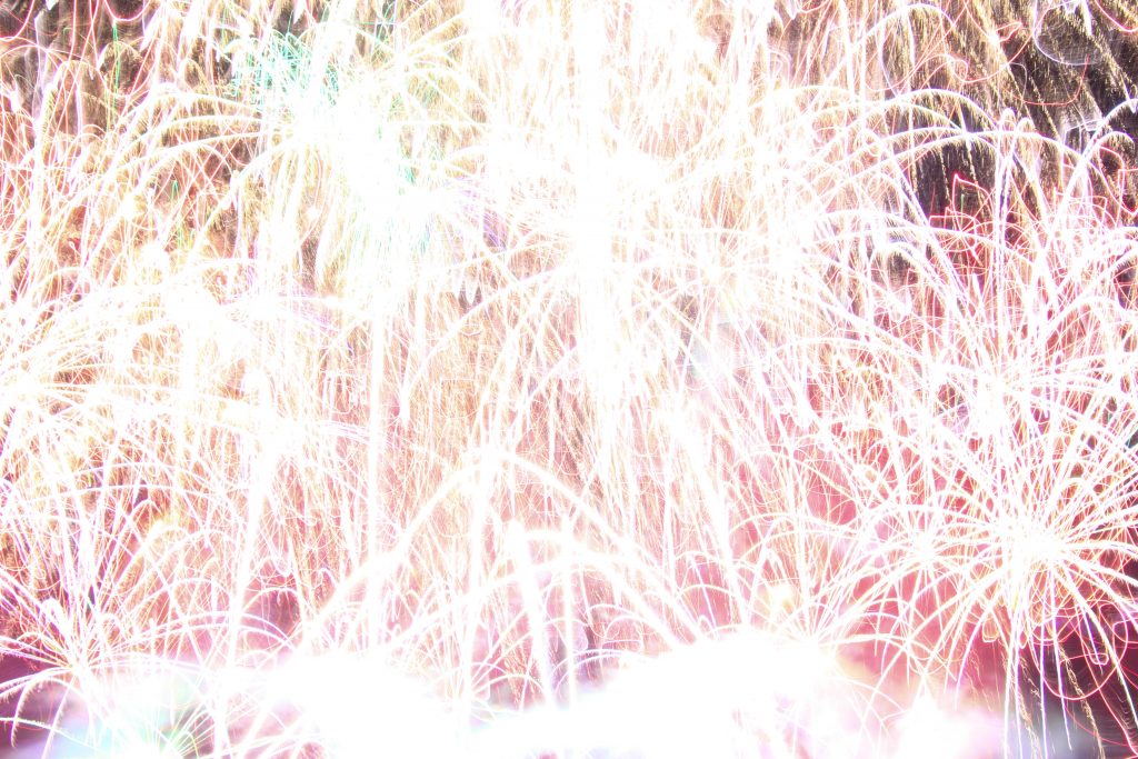 fireworks texture light streak color explosions 4th july - Texture X